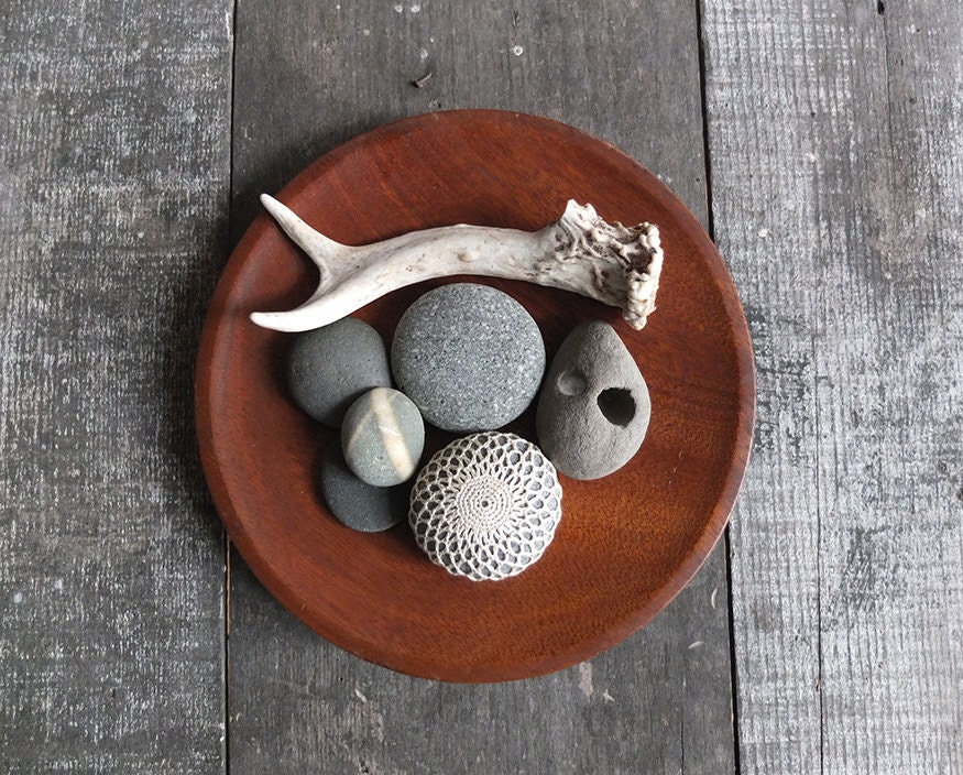 Vintage Wood Footed Serving Plate – Haute Juice