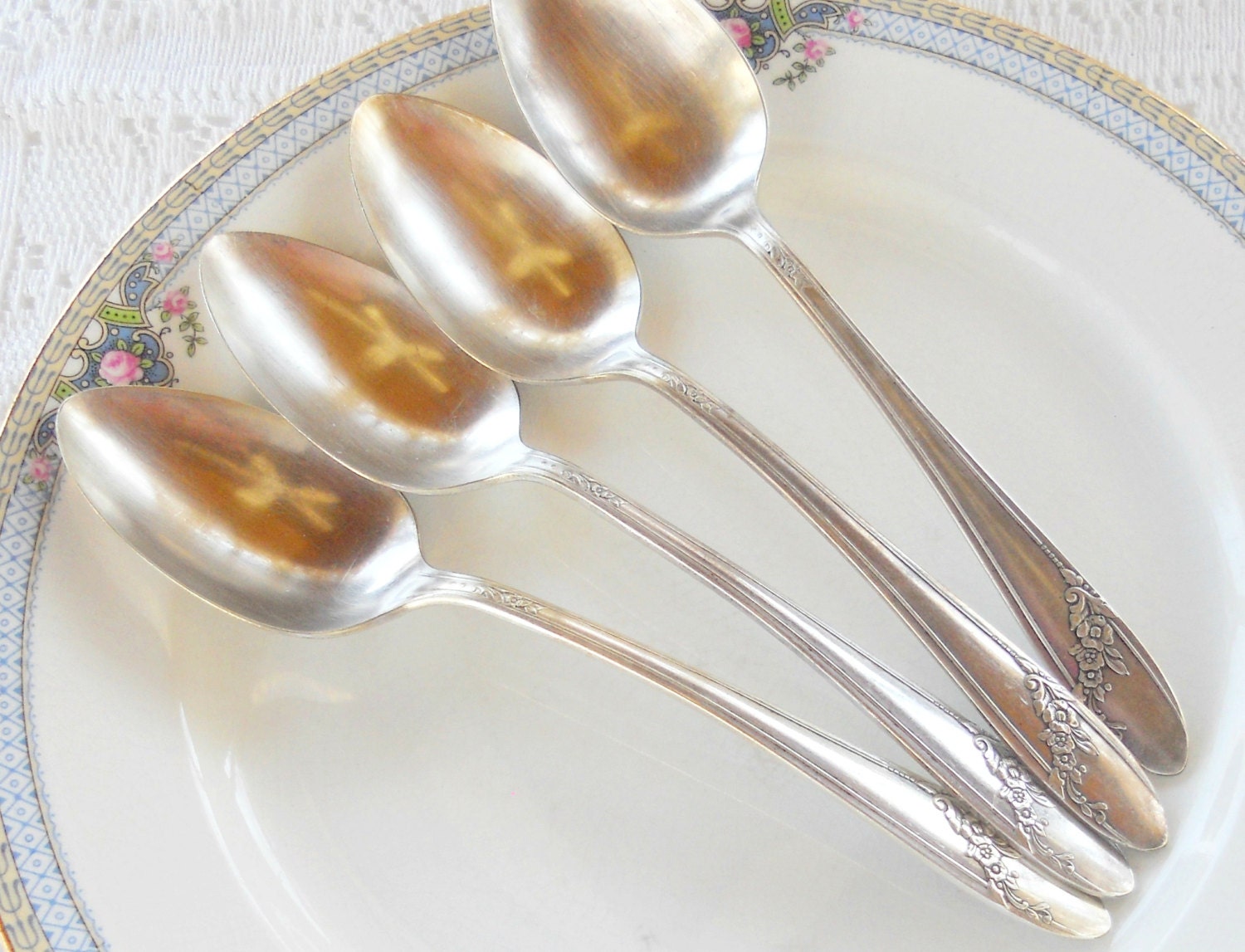 Vintage Silverplate Oneida Serving Spoons, Set of 4, Tudor, Flatware ...