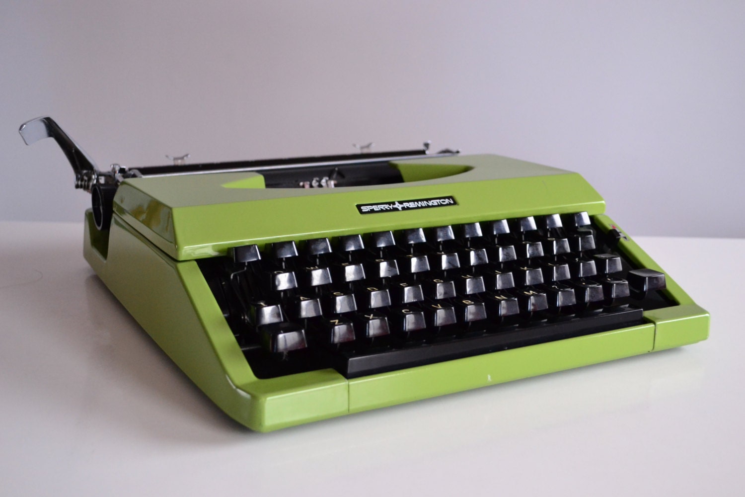 Vintage 1970s Green Sperry Rand Remington 10 / 30 Typewriter – Working ...