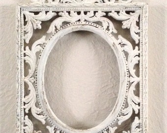 Popular items for vintage metal frames on Etsy