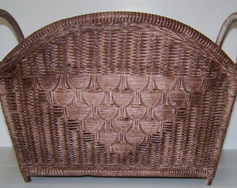 Popular items for wicker magazine rack on Etsy