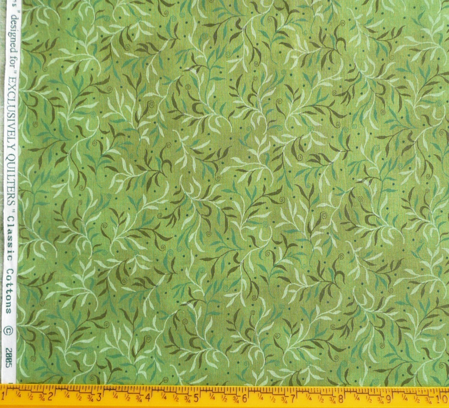 Spring GREEN Cotton Fabric Print. 1/2 yd. Vines leaves