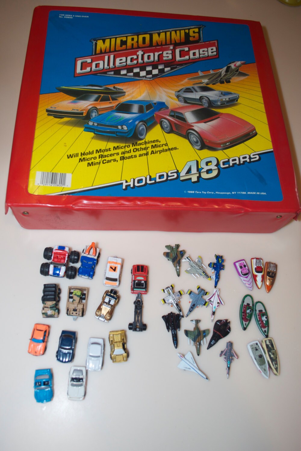 Micro Mini’s Collectors Case 13 Cars 7 Boats 11 Planes Trailer Tara Toy ...