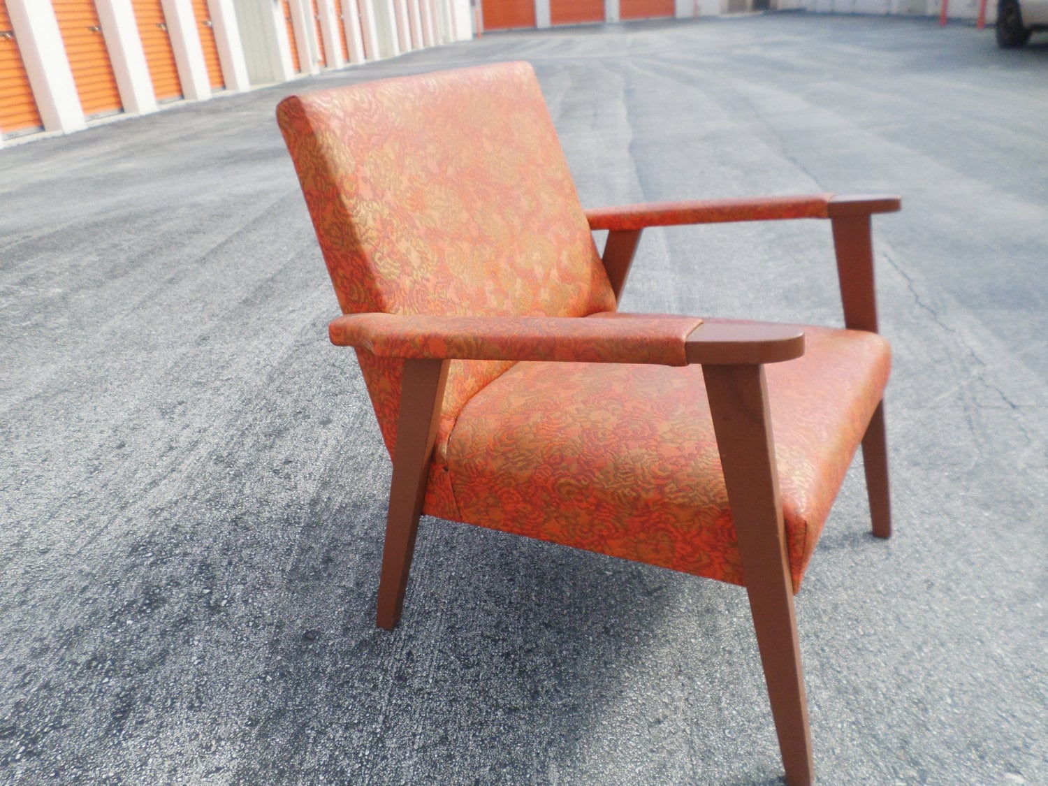 Vintage SASSY SALON SEAT / Mid Century Chair / Original Orange