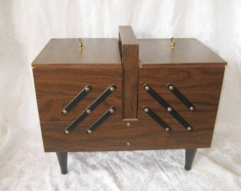 Accordion sewing box, large sewing box, folding sewing box, standing ...