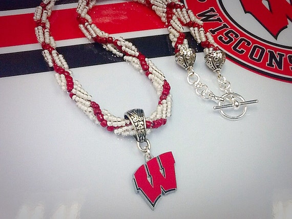 Wisconsin Badgers Pendant Necklace Hand Beaded Woven Rope Style With ...