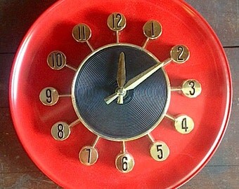 Items similar to Vintage MODERN RED Wall Clock 1970s 1980s on Etsy