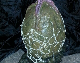 Popular items for alien egg on Etsy