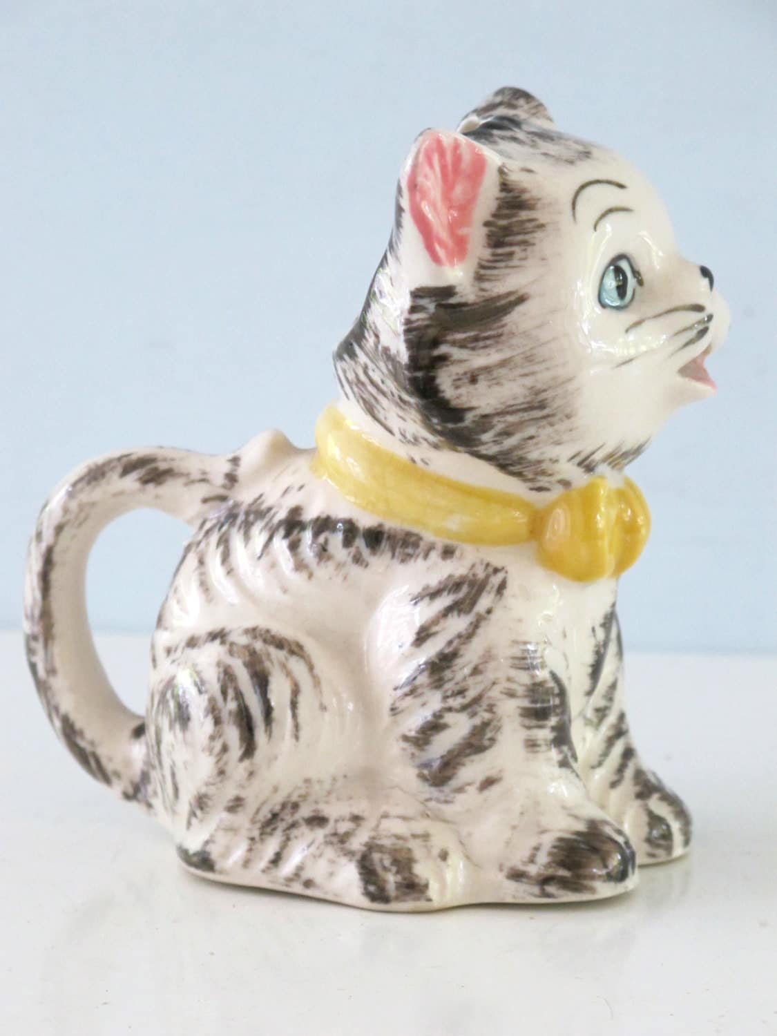 Vintage Cat Pitcher – Haute Juice