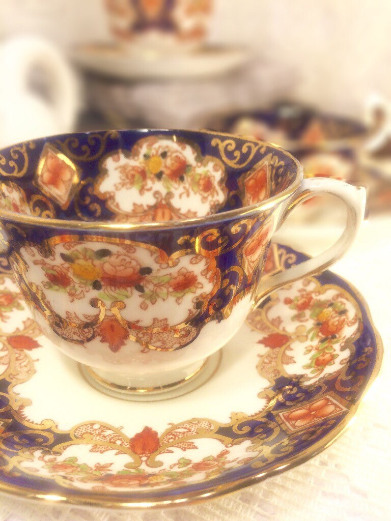 Royal Albert Heirloom Countess Cup and Saucer. Imari Tea Cup and Saucer ...