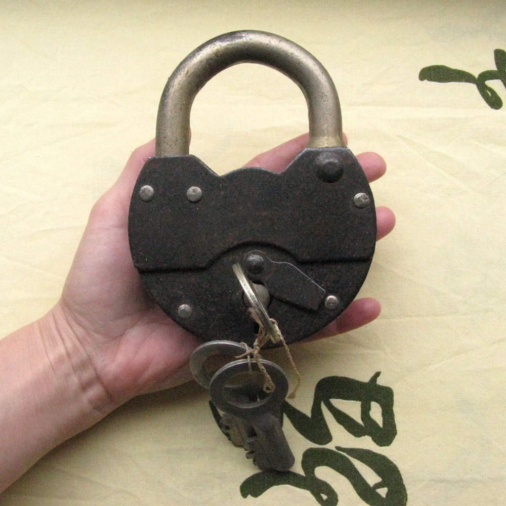 Huge Antique Padlock, Wedding Lock, Love Lock and Key, Retro Lock ...