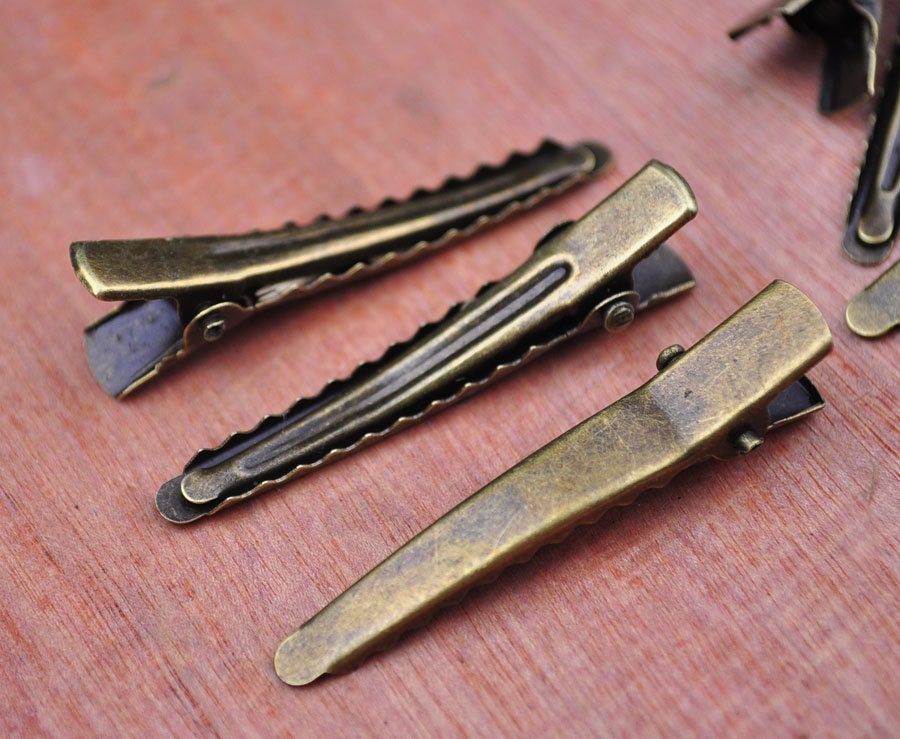 50pc Alligator Clips with teeth in Antique bronze tone.44x8mm