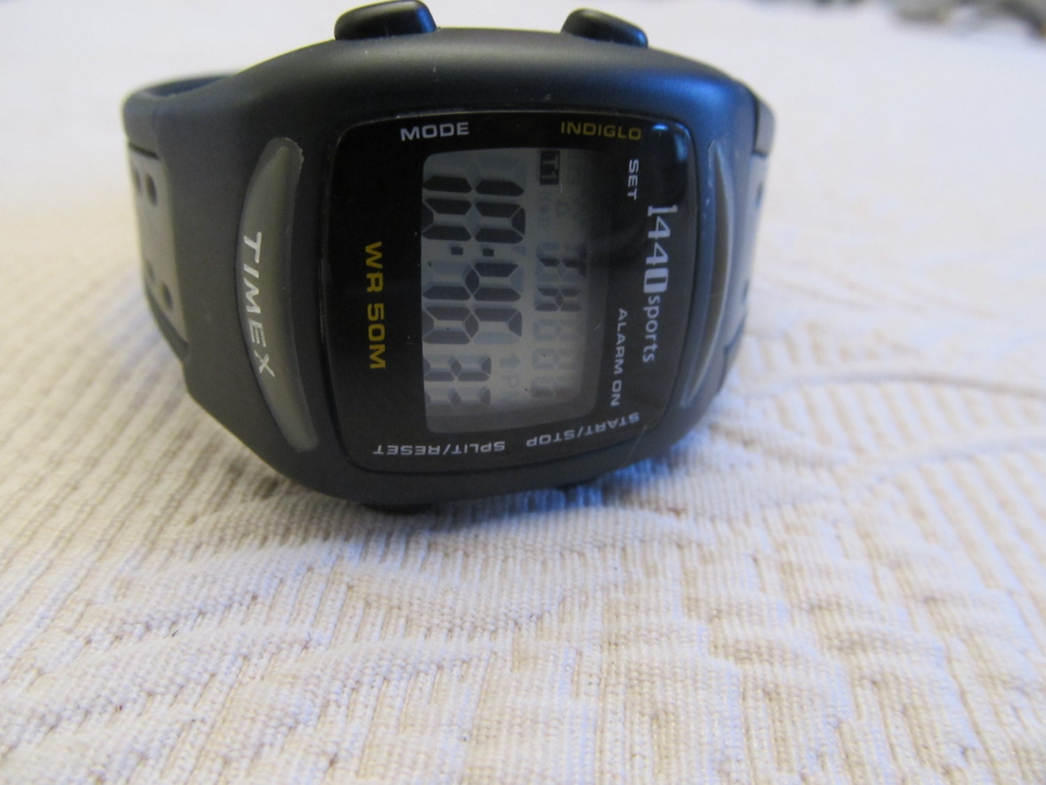 TIMEX 1440 Sports WR 50M Indiglo Multifunction Digital Mens Watch ...