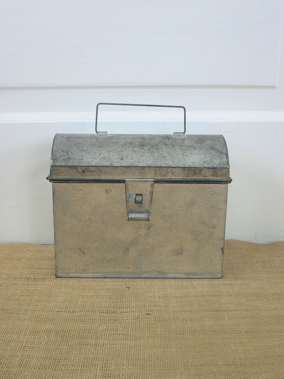 Vintage Metal Box Industrial Silver Lunch Storage – Haute Juice