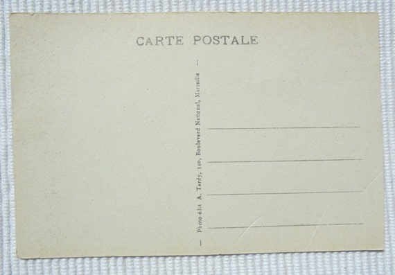 Unused French Postcard Sculpture in the Basilique by ChicEtChoc