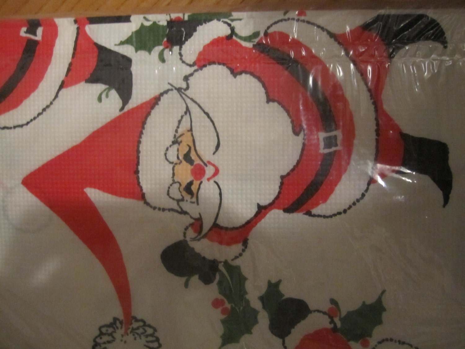 Vintage Retro Santa Christmas Paper Tablecloth by Hallmark. New in Pkg ...