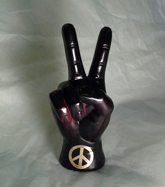 Peace Sign Statue