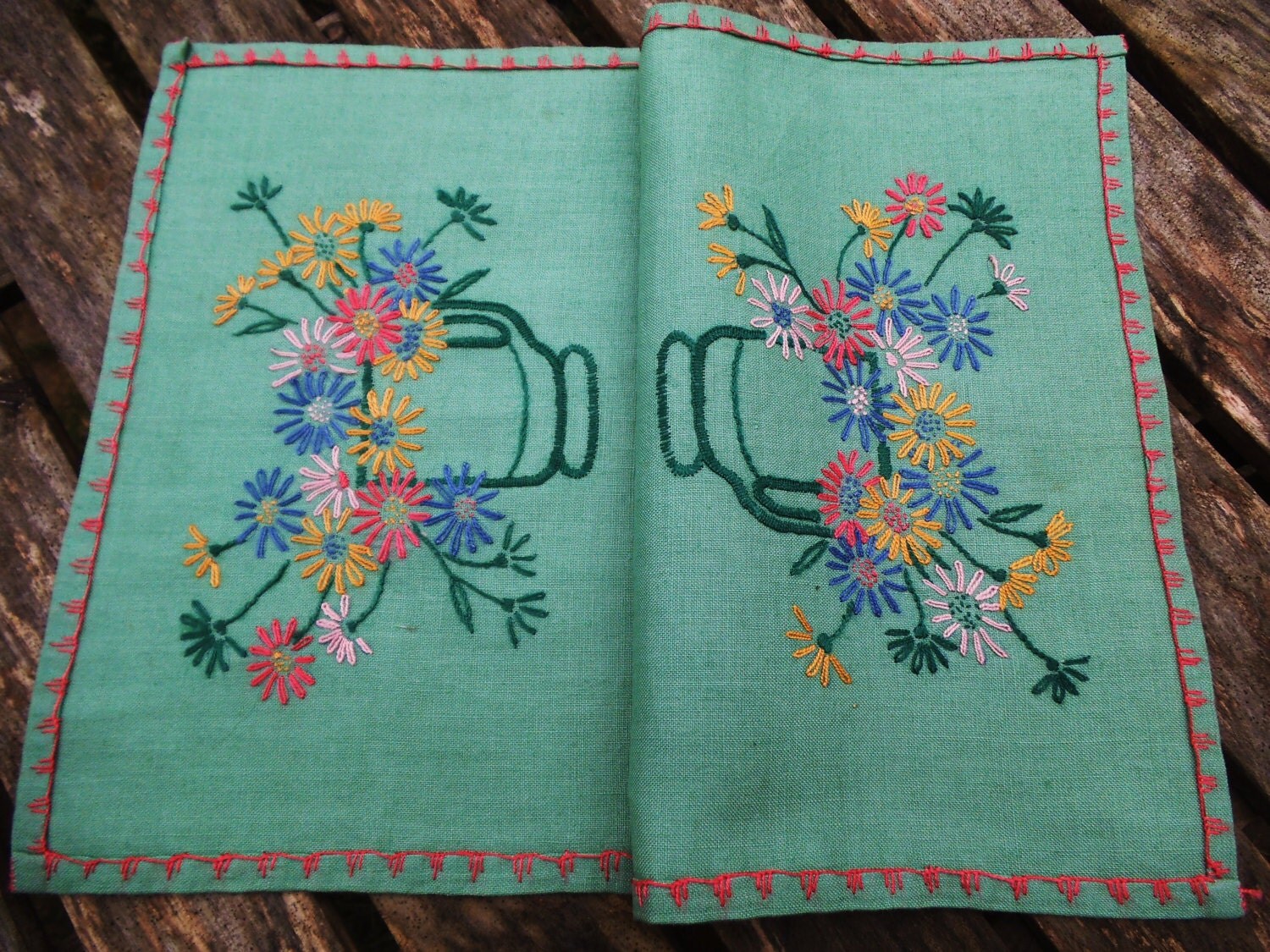 Linen Tray Cloth. Green Linen Tray Cloth with Hand Embroidered Flowers ...
