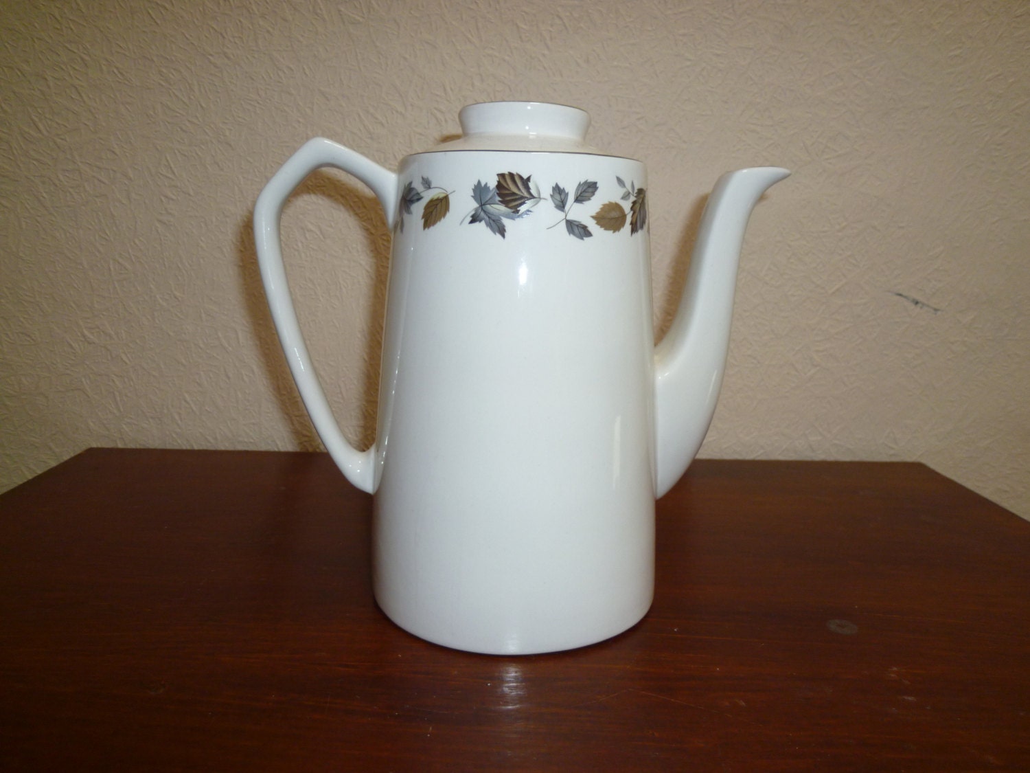 Vintage 1970’s Alfred Meakin “Springwood” Coffee Pot – Haute Juice