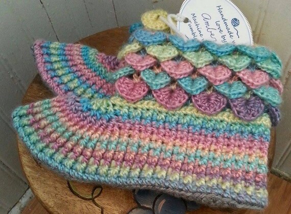 Items similar to Crocodile Stitch Adult Slippers, Made to order on Etsy