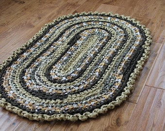 Rag Rug Black Red and White 43 Crocheted Round by ShirleysRagRugs