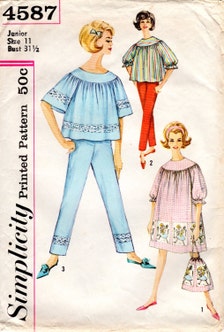 1960s Pajamas Nightgown Pattern - Vintage Simplicity 4587 - B31