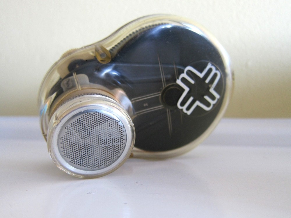 Vintage Mens Windup Monaco Shaver