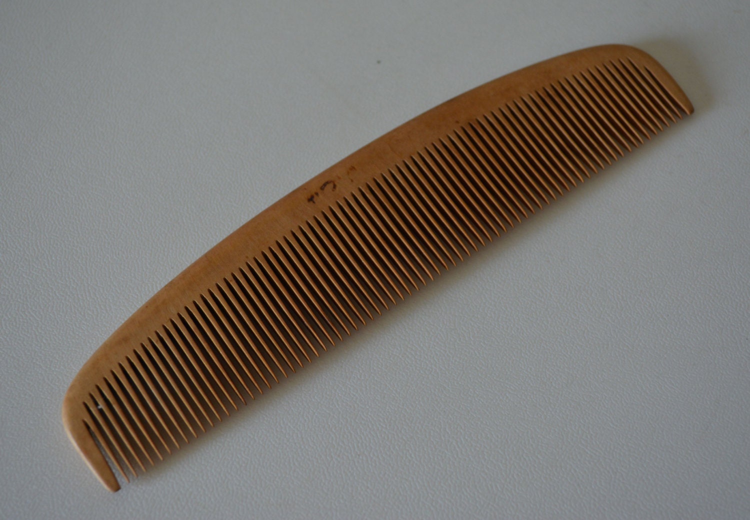 Wooden comb, traditional Japanese tsuge hair comb – Haute Juice