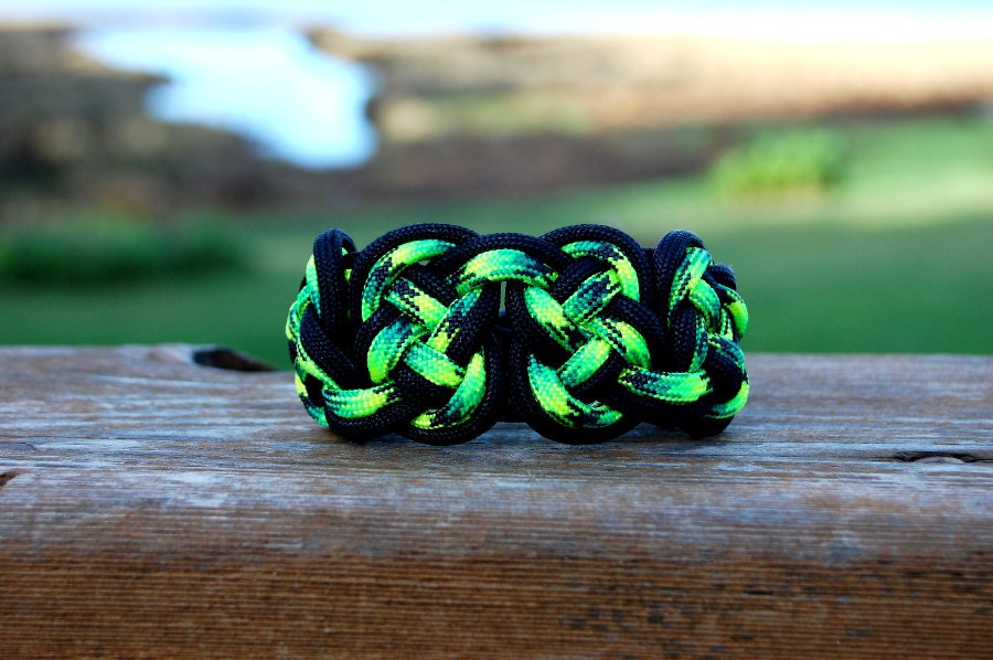 Celtic Eternity Knot Paracord Bracelet Irish Bracelet Celtic
