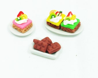 Miniature sweet food set cakes and Chocolates or cookies Food Set ...