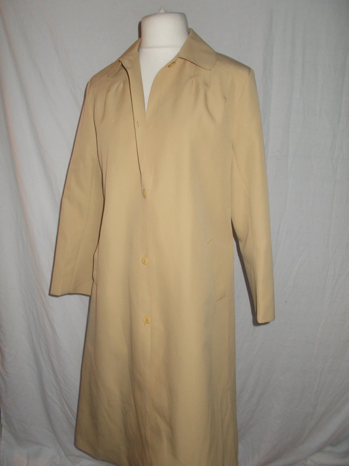 Vintage 60s Czarina Buttermilk cream rain coat size medium large ...