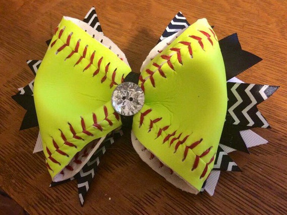 Items similar to Game day bows on Etsy