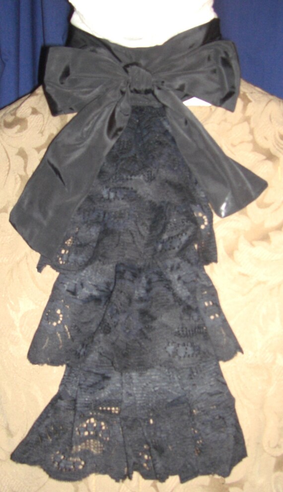 Extra Fancy Lace Black Lace Tie Jabot/Cravat