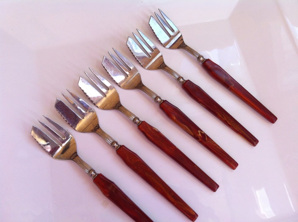 Bakelite Handled Flatware – Bakelite Cutlery – Fish Forks – Bakelite ...