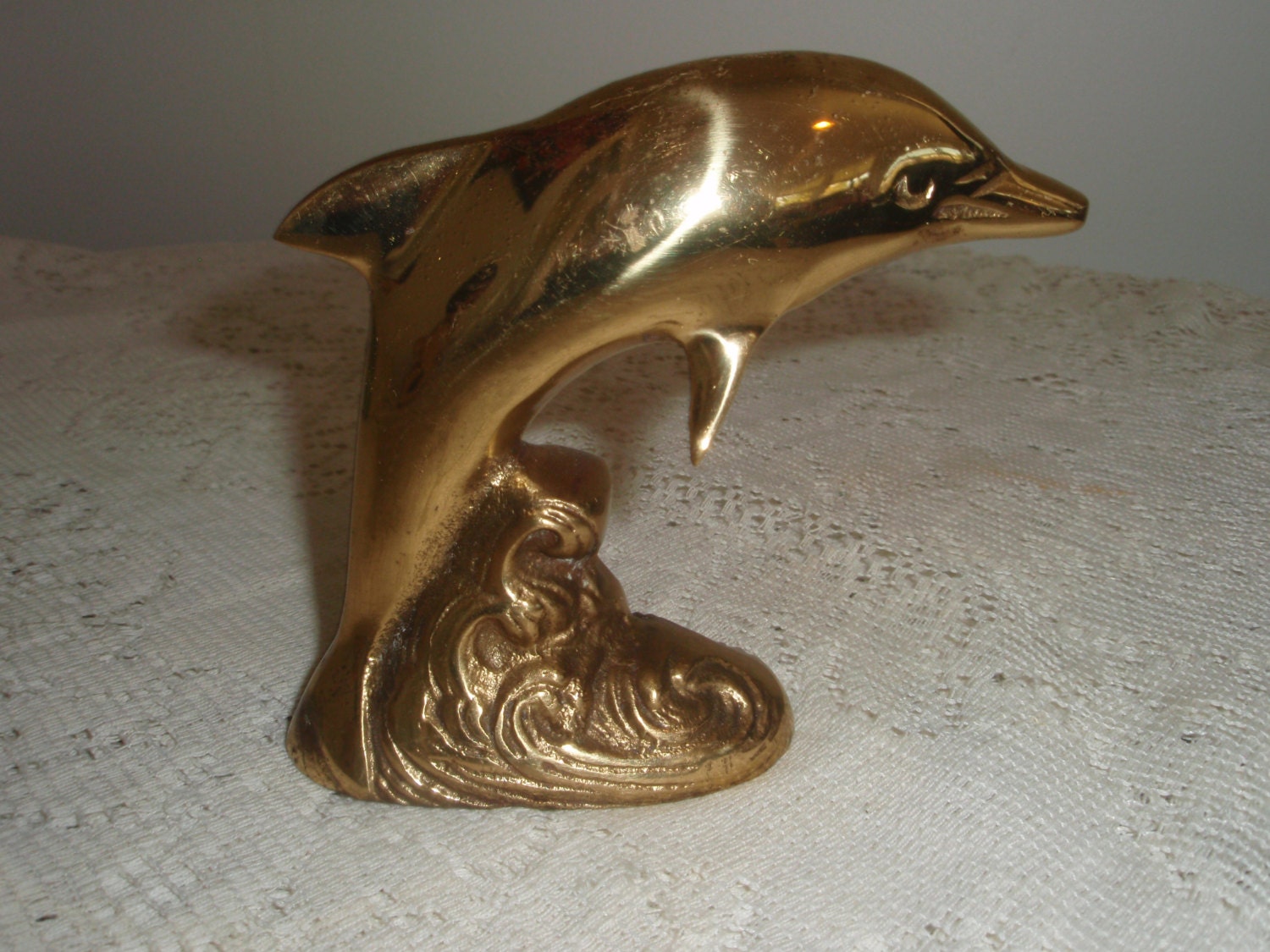 Brass Dolphin statue, Dolphin Paperweight, 4″ tall brass dolphin in ...
