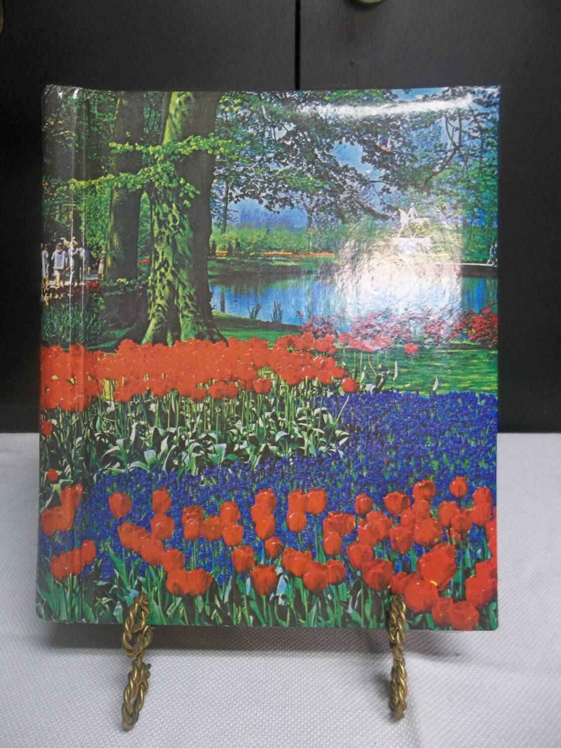 Vintage Floral Red Tulips Garden Scene Photo Album, Peel and Stick ...