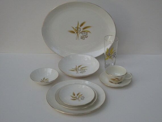 Homer Laughlin Rhythm Golden Wheat Pattern Mid Century