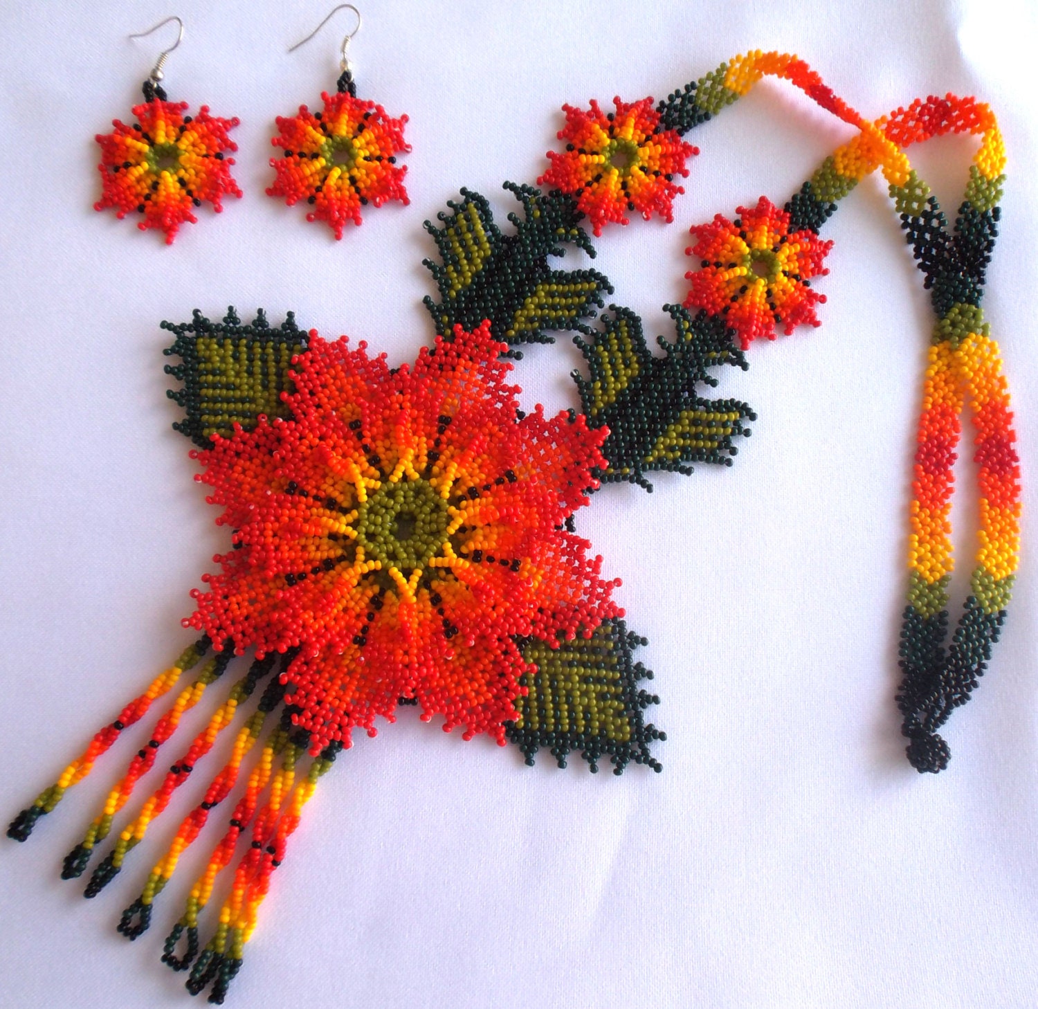 Mexican Huichol Beaded Flower Necklace And Earrings Set
