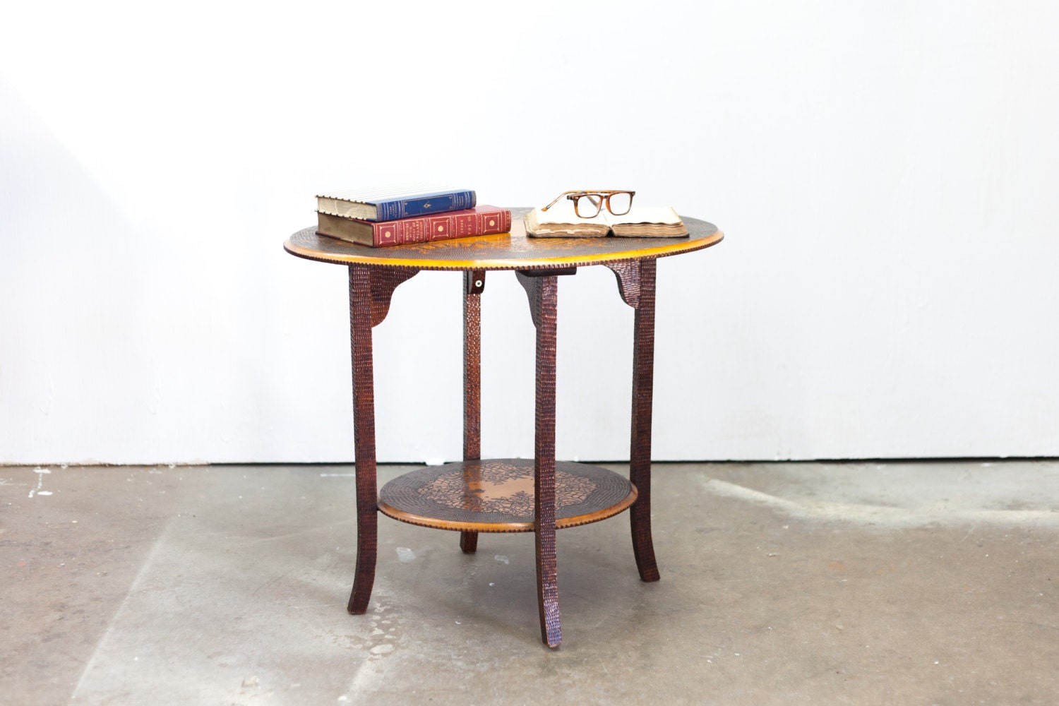 English Oval Pokerwork Shelf Table – Haute Juice