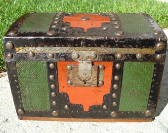 Popular items for toy trunk on Etsy