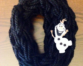 Childs Frozen Scarf with Olaf!