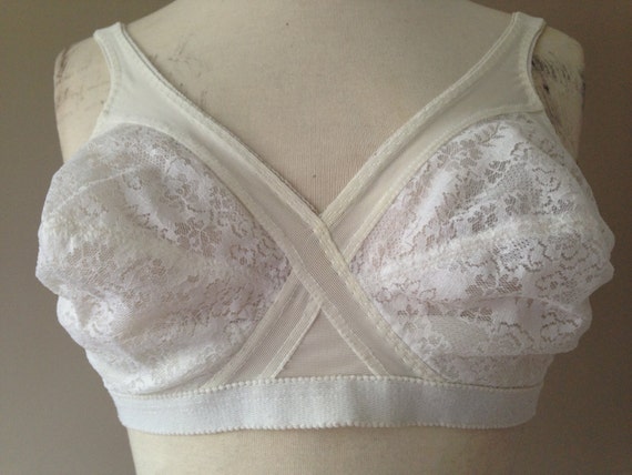 38b Bullet Bra White Lace Vintage Lingerie 38 B By Lustnlux