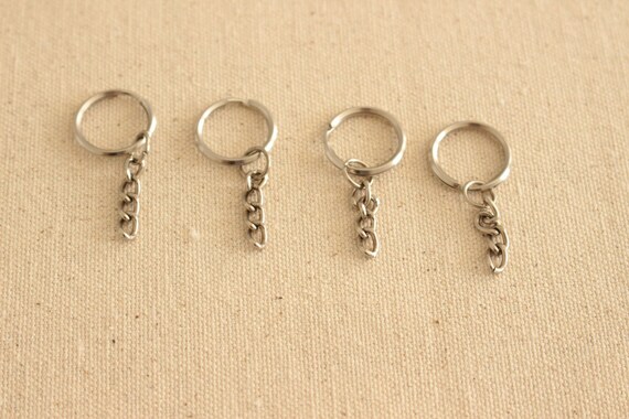 Items similar to SALE 30% Silver Key Ring with 4 Link Chain, Small ...