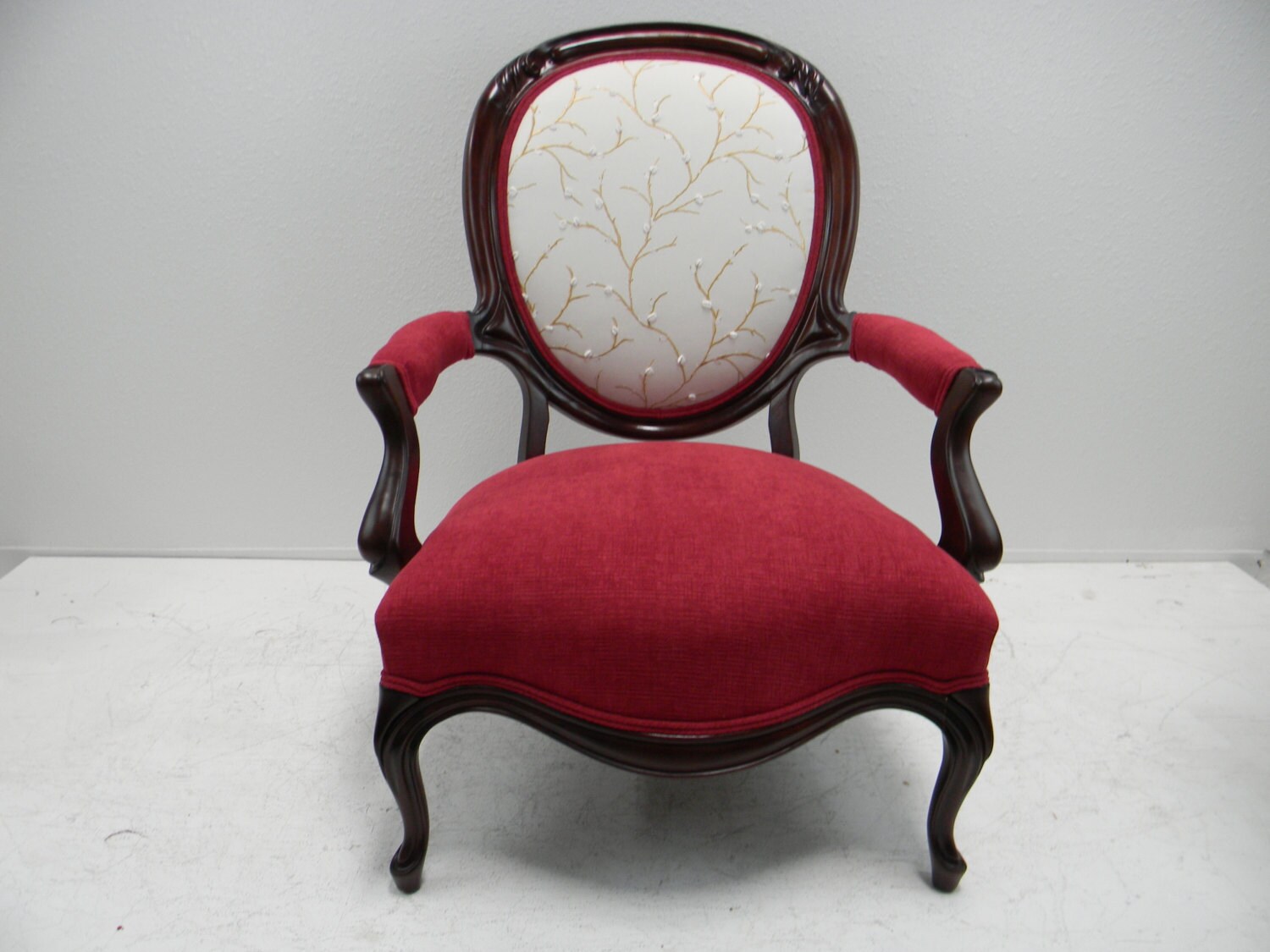 Walnut Palor Chair – Haute Juice