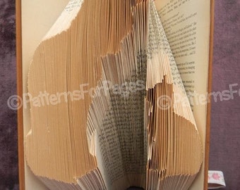 Book folding pattern for a German Shepherd Dog by PatternsForPages