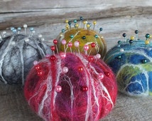 Popular items for felt pin cushion on Etsy