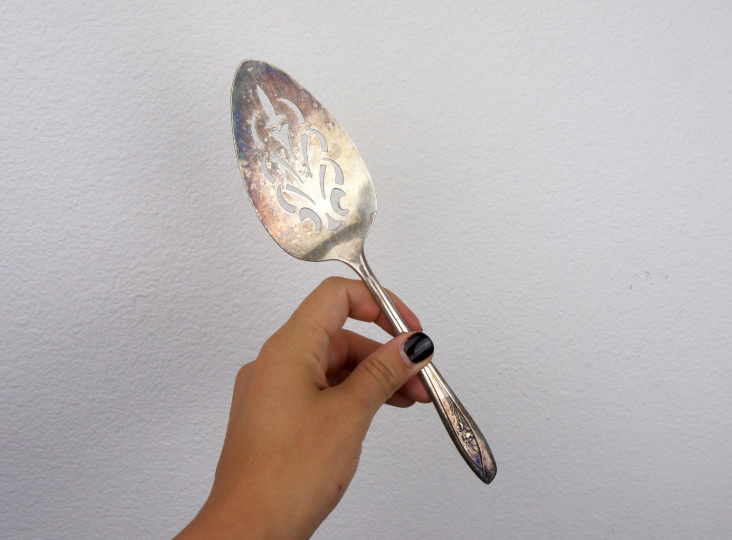 Vintage International Silver Silver Tulip Cake and Pie Server, Silver ...