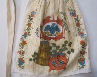 Colonial apron | Etsy