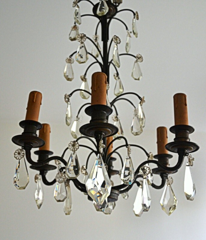 French crystal chandelier with six pointed lighting