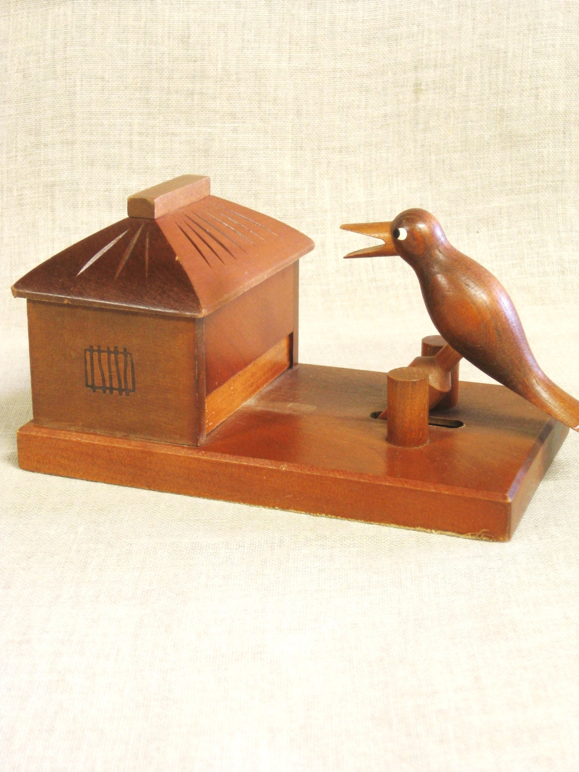 Cigarette Dispenser , Cigarette Box , Bird Box , Wooden , Desk Box ...